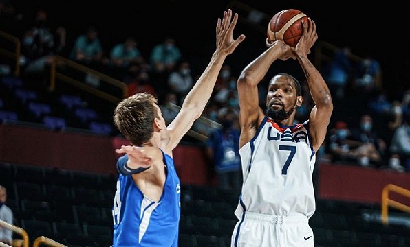 Basketball top5 - (影)快訊/KD+Tatum下半場合力飆分！美國狂宰捷克38分 確定以分組第二晉級八強