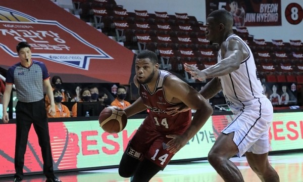 Basketball top5 - 影/昔日NBA勇士隊前鋒！Spellman轉戰韓國職籃打爆羅健兒 外線顏射+力量輾壓