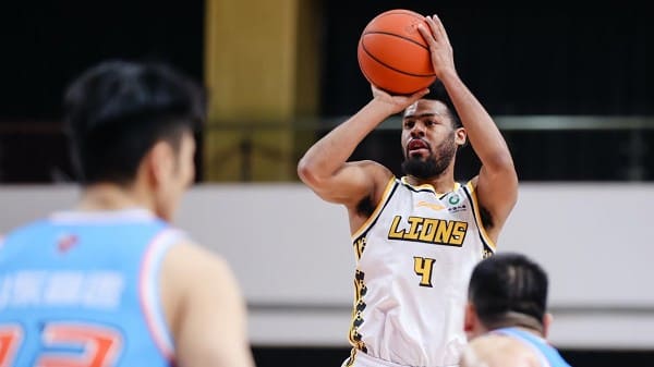 Basketball top5 - 台灣職籃快搶人！NBA冠軍級射手Cook遭CBA釋出 下一站讓他來台灣