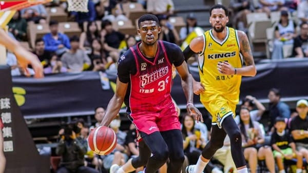 Basketball top5 - 鋼鐵人只剩2球員！PLG不擔心 送雄親大禮：常務理事會投票決議續存